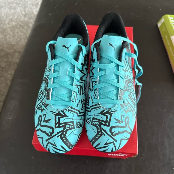 Puma | Shoes | Puma Turquoise Graphic Sneakers | Poshmark